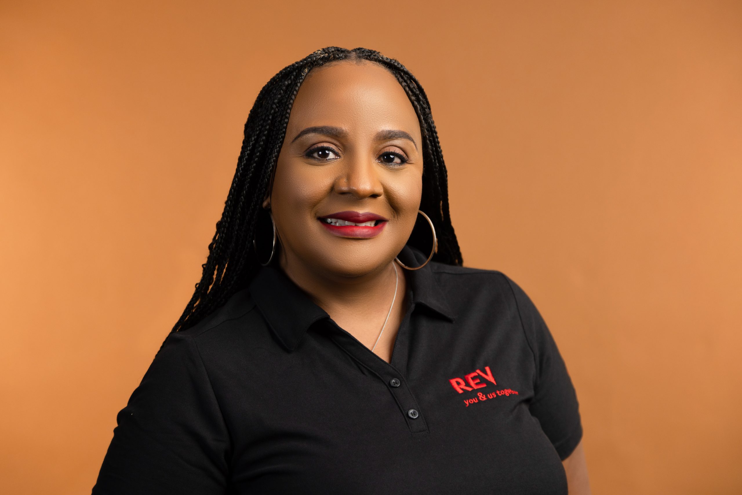 Letisha Sands Celebrated As Woman In Technology By Cable Bahamas Group 